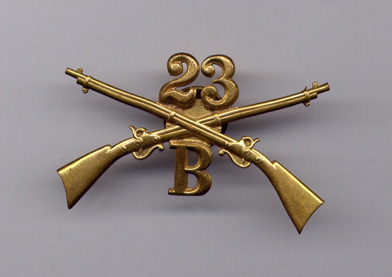 Civil War Crossed Rifles