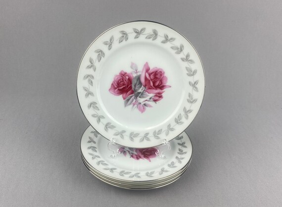 Plates 4 Hira American Rose Salad Plates Vintage Kitchen & Dining ...