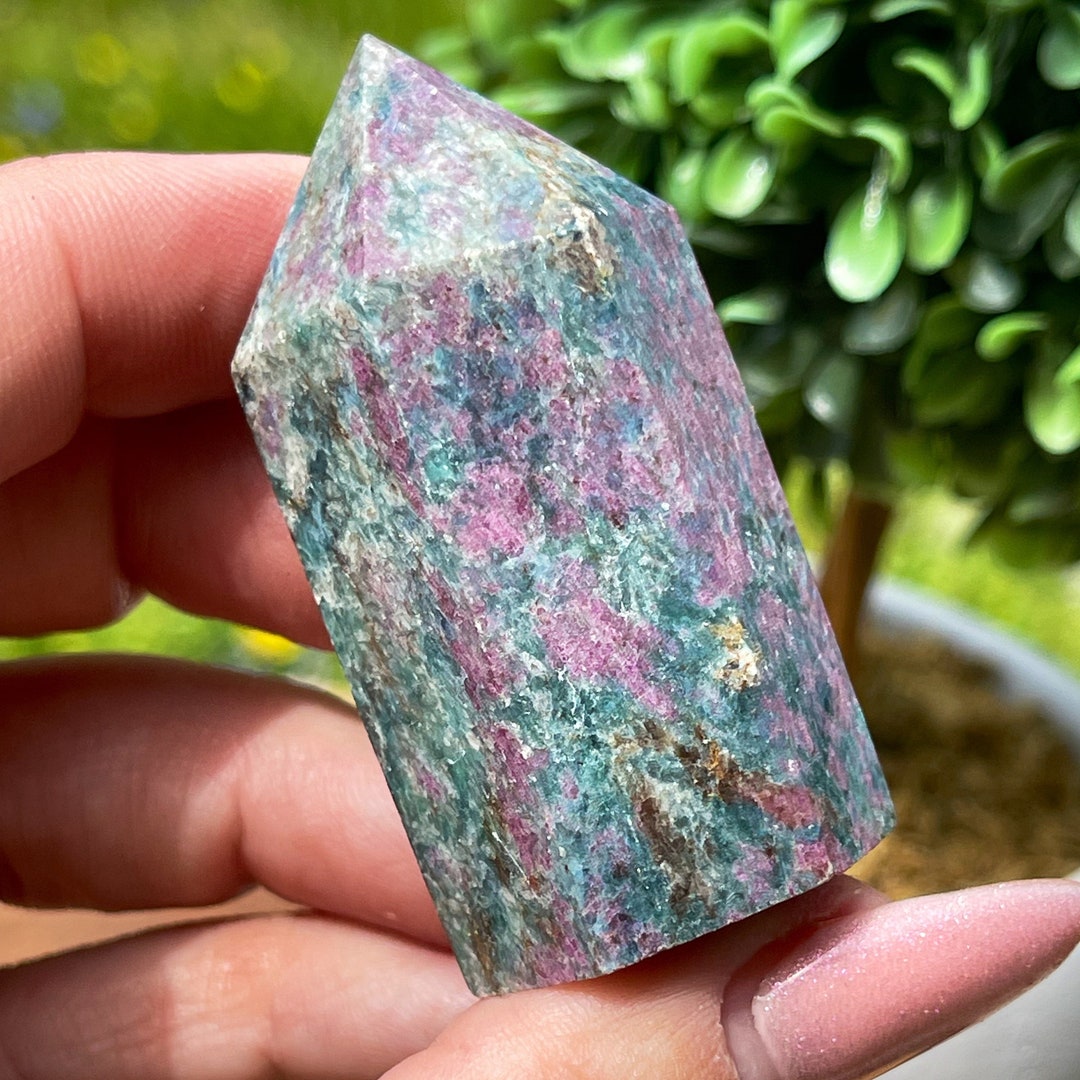 Ruby in Kyanite Tower | UV Reactive Ruby Point | Kyanite Point ...