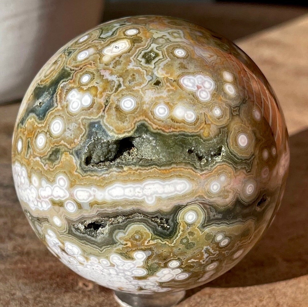 7th Vein Ocean Jasper Sphere With Pink Bubbles and Green Quartz, Druzy ...