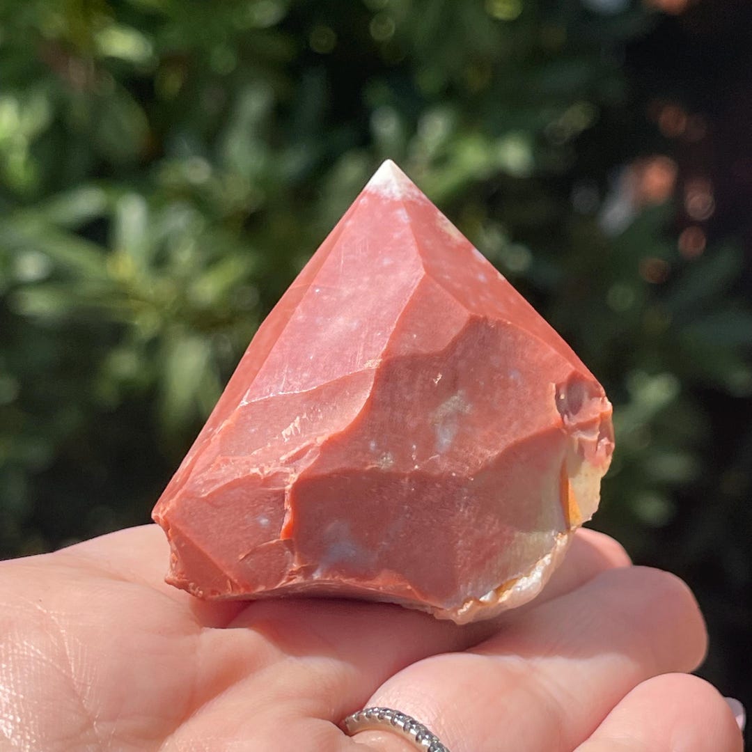 Mookaite Top Polish Point, Red Natural Mookaite Rough & Polished ...