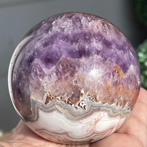 Amethyst Lace Agate XL Sphere With Rainbows and UV Reactive Center, HQ ...