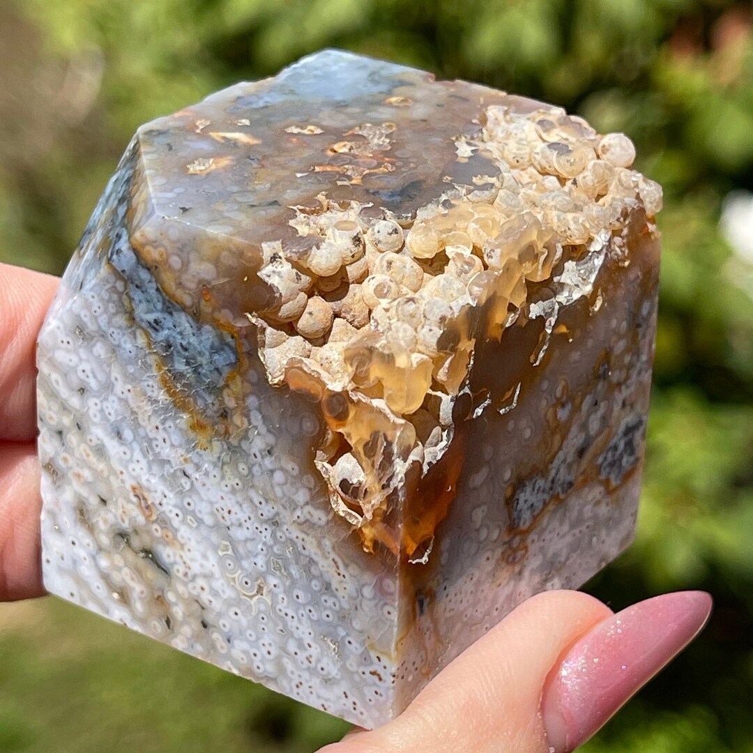 8th Vein Jelly Ocean Jasper Floating Cube With Blue Orbs, Madagascar ...