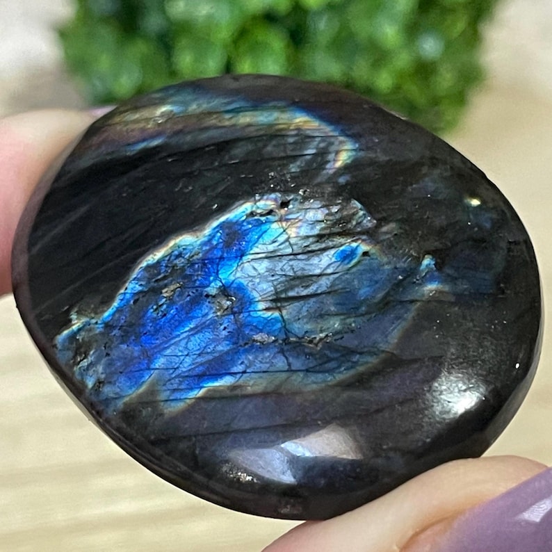 Spectrolite Labradorite Palmstone Rare Crystal From Finland, Natural ...
