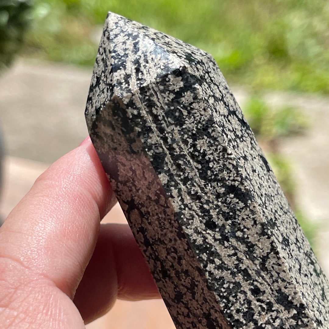 Flower Obsidian Tower , Black Obsidian Point , Crystal Towers ...