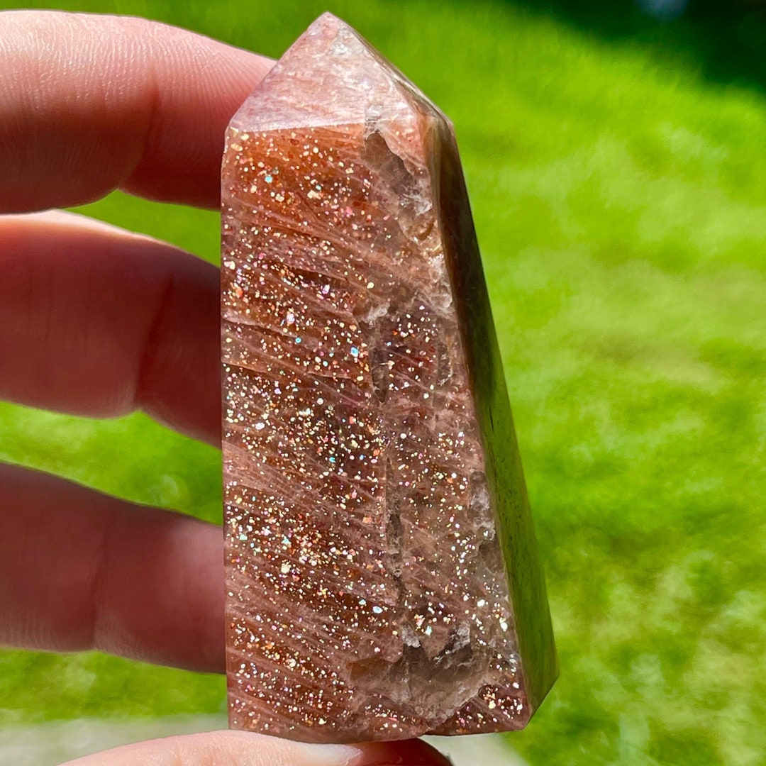 Arusha Sunstone Tower AAA Grade Crystal Gifts HQ Arusha With Confetti ...
