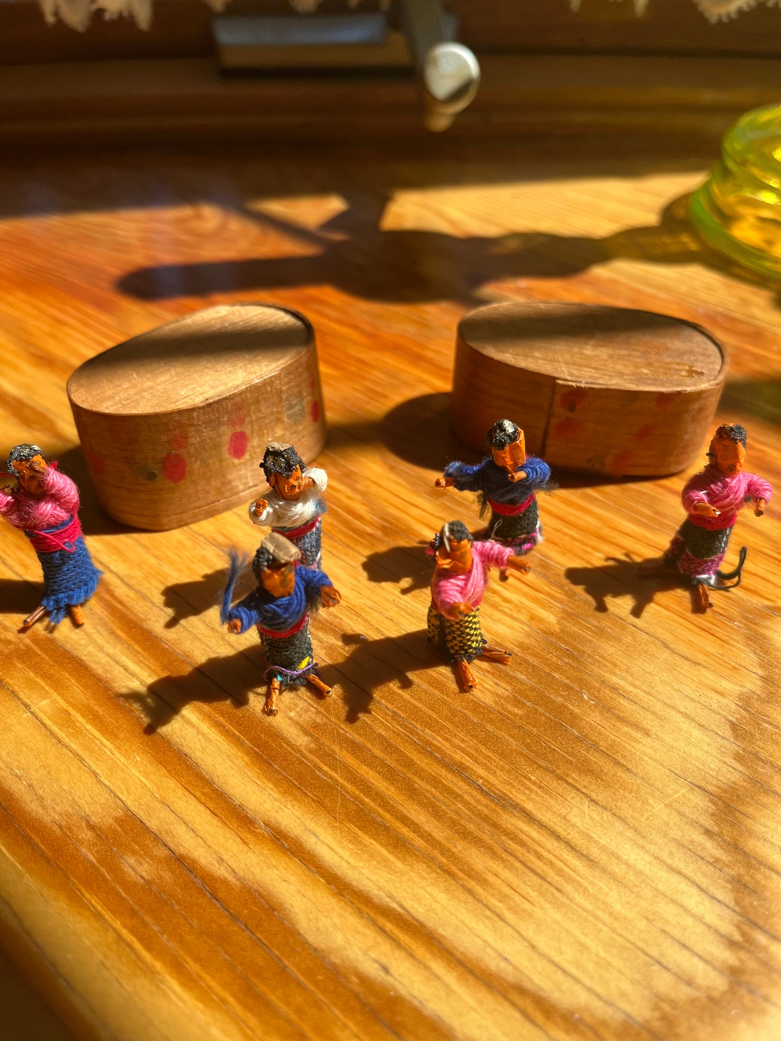 WORRY DOLLS Six Minature Figures in Wooden Box From Guatemala. - Etsy