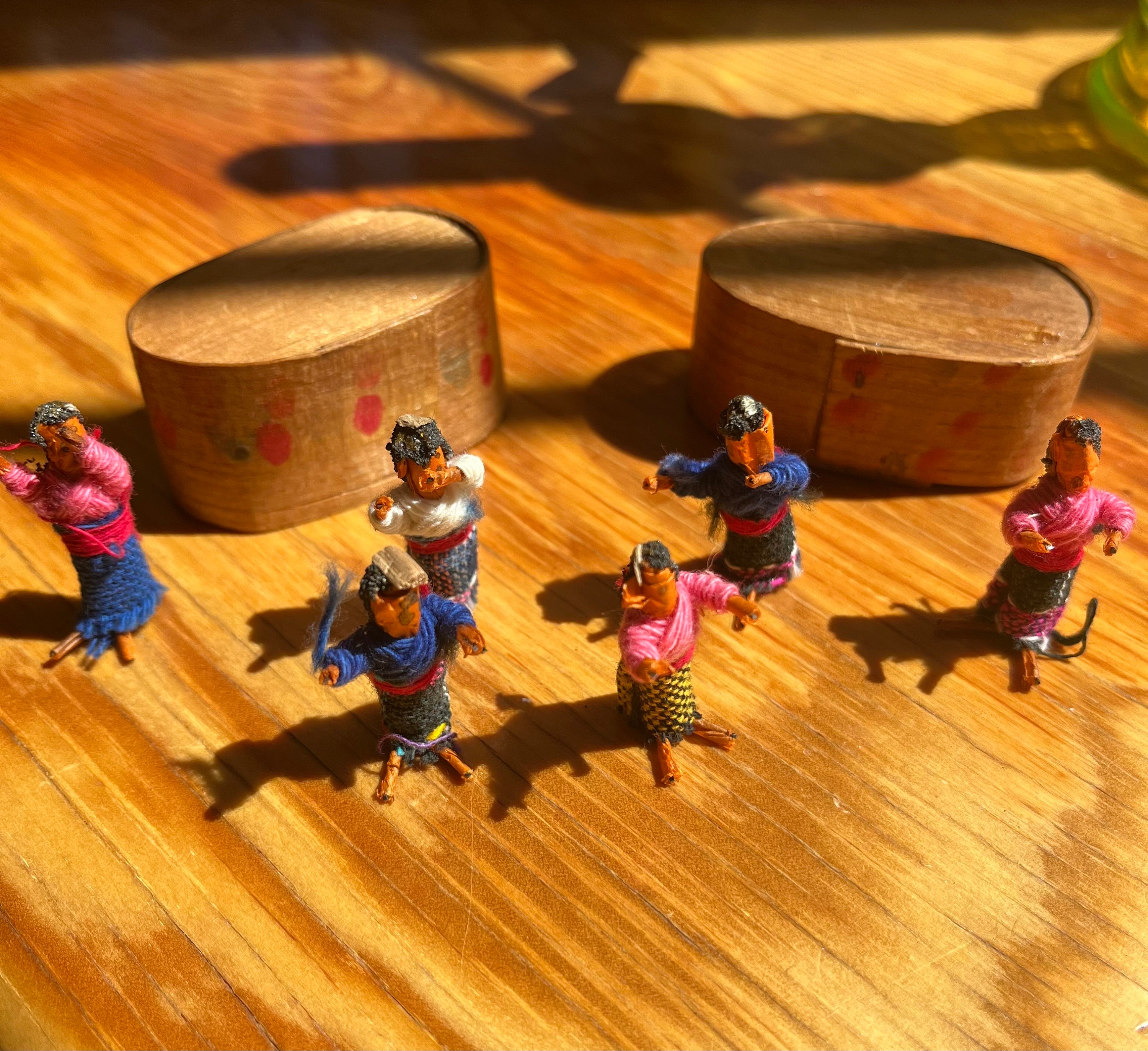 WORRY DOLLS Six Minature Figures in Wooden Box From Guatemala. - Etsy