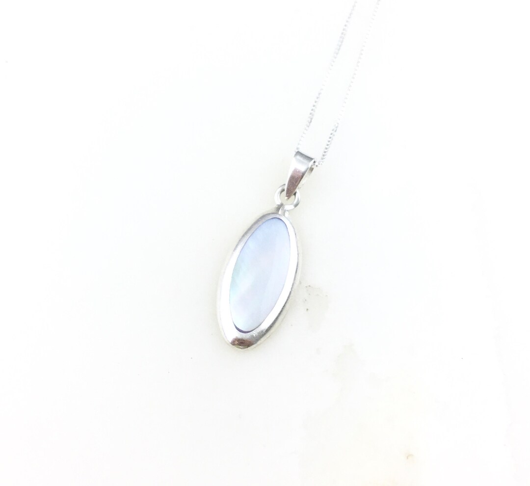 Vintage 925 Sterling Silver Mother of Pearl Pendant Necklace - Etsy