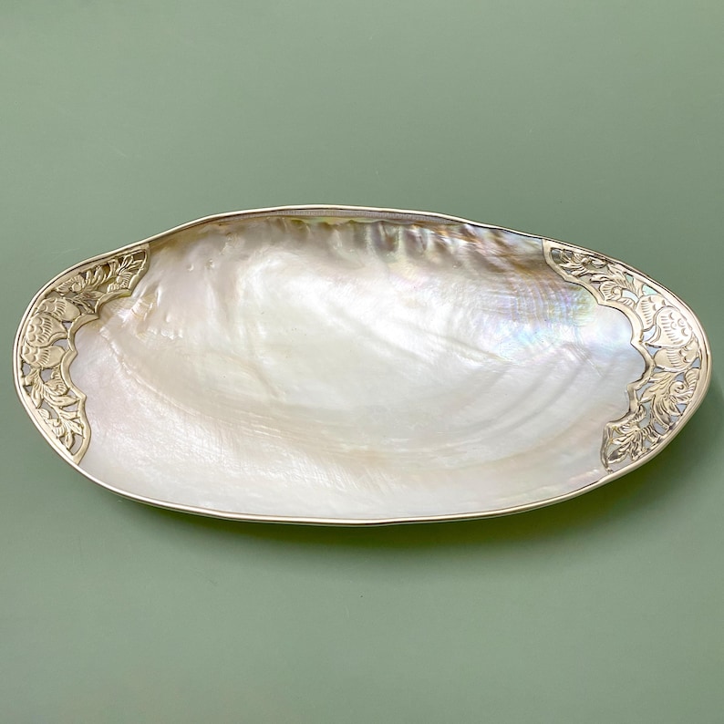 Decorative Giant Mother of Pearl Seashell Dish Peach Symbol of ...