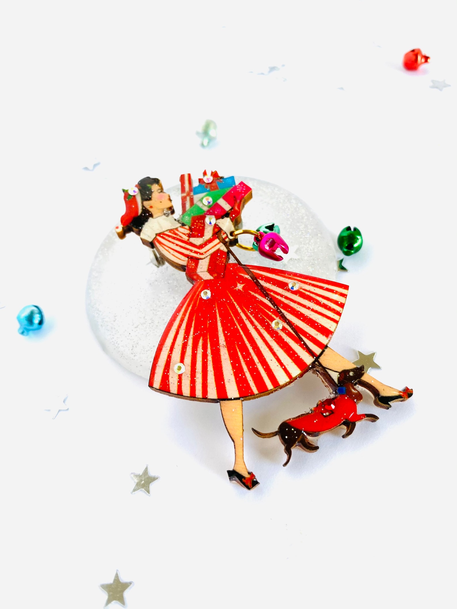1950s Lady With Gifts Brooch Mid Century Gift Retro Pin - Etsy