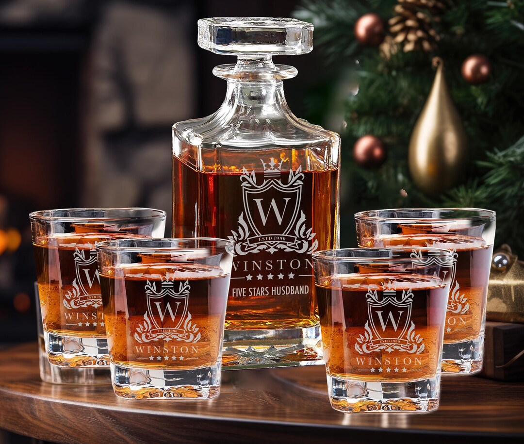 Personalized Whiskey Decanter Set, Custom Bourbon Decanter With 4 ...