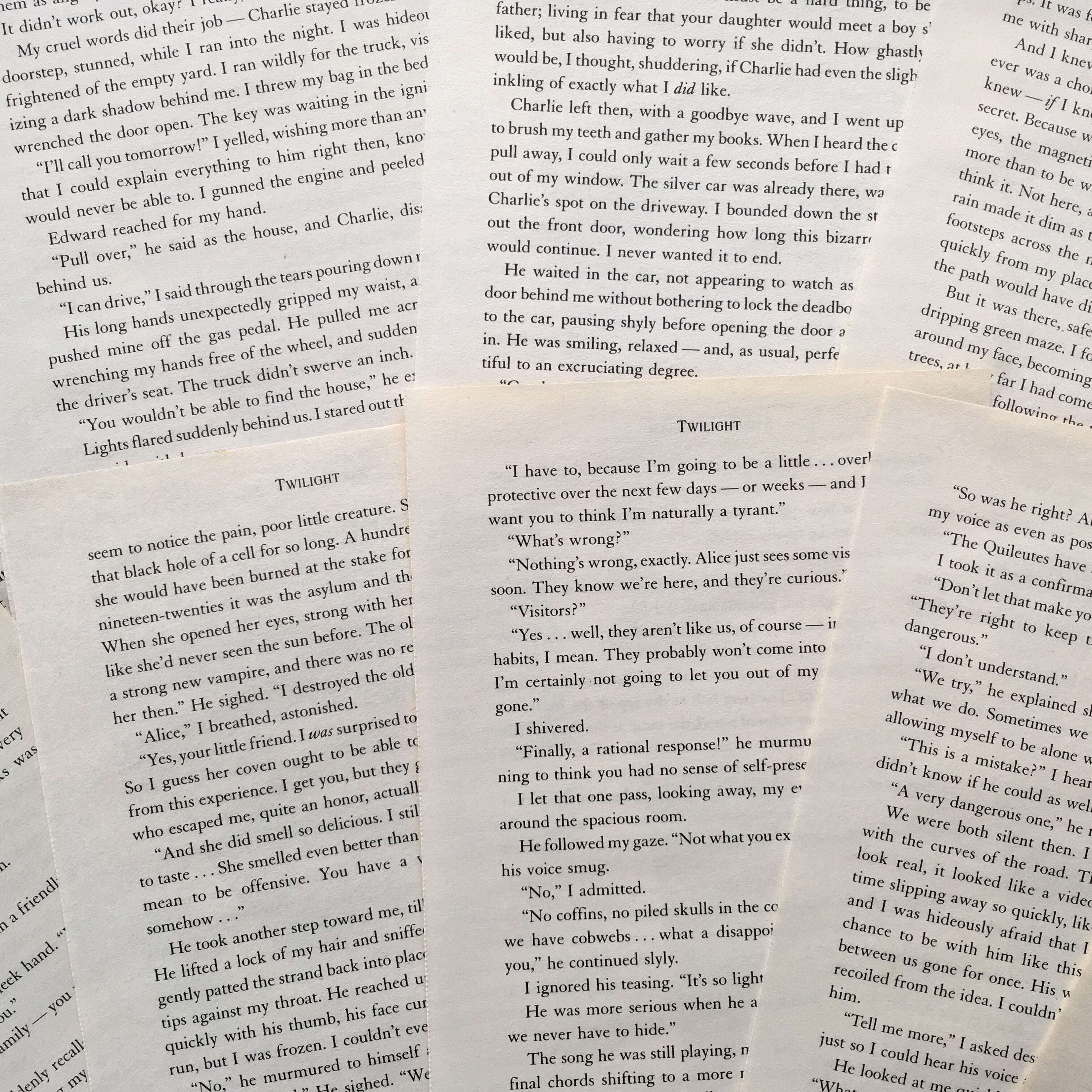 Twilight 10 Assorted Book Pages Smash Book Junk Journal - Etsy UK