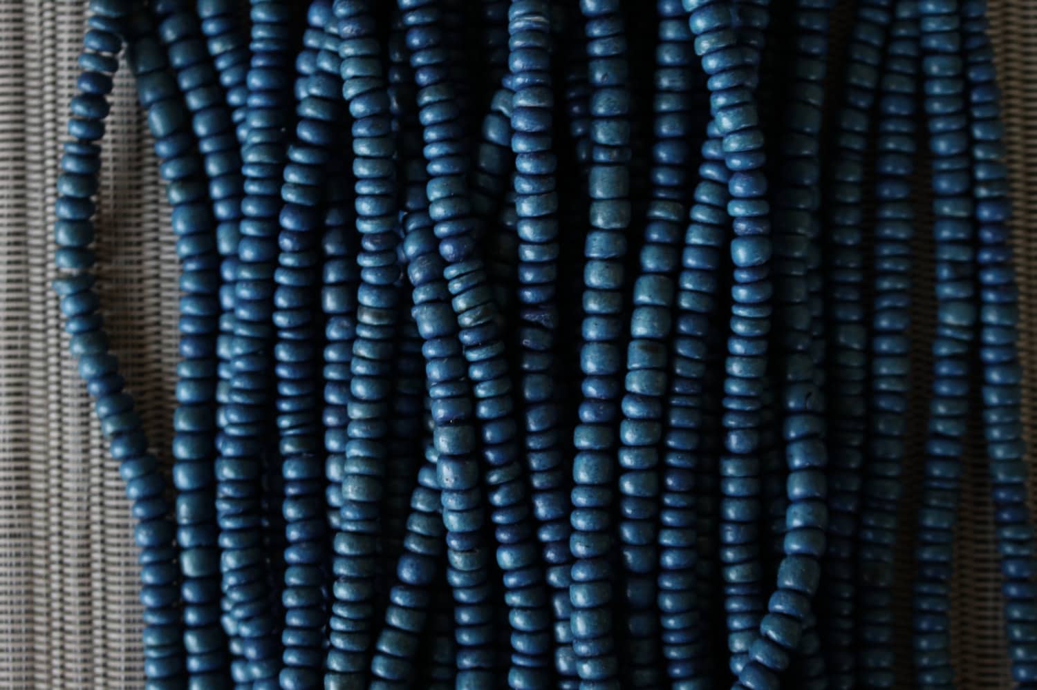 4-5mm Blue Coconut Shell Pucalet Rondelle Beads - Dyed and Waxed - 15 ...