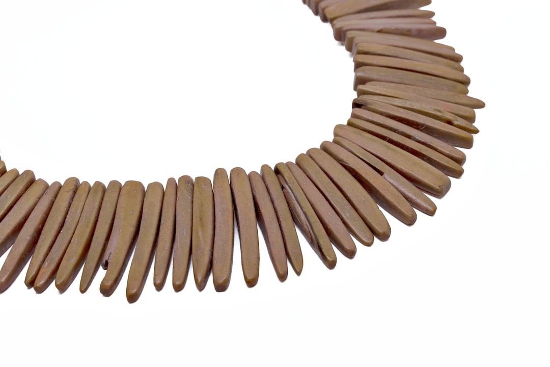 25mm Light Brown Coconut Shell Sticks - Dyed and Waxed - 15 Inch Strand ...
