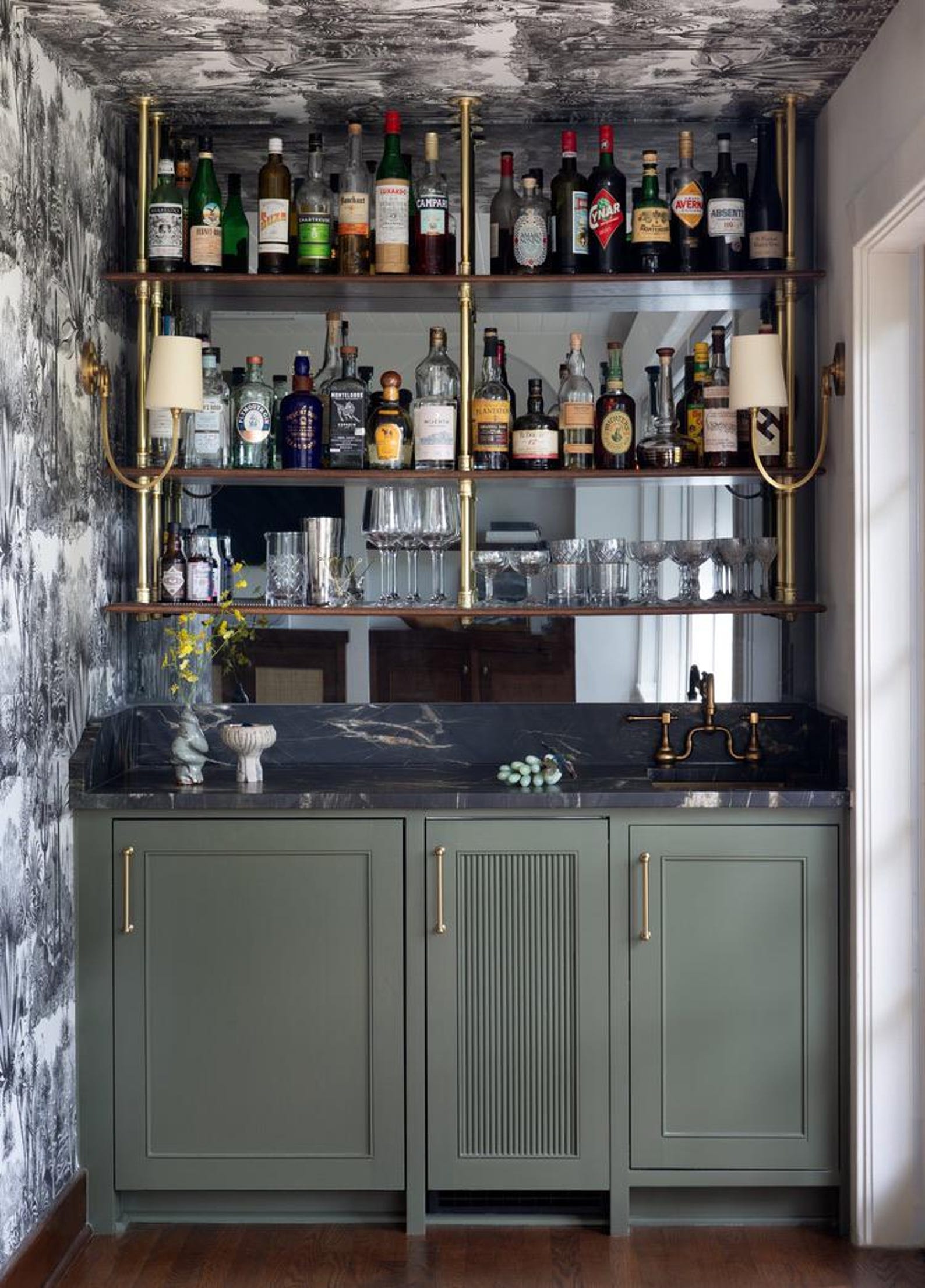 Custom Restaurant, Back Bar and Retail Shelving - Etsy