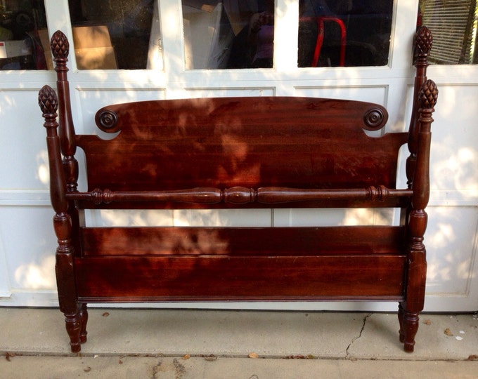Antique Mahogany Pineapple Post Bed - Etsy