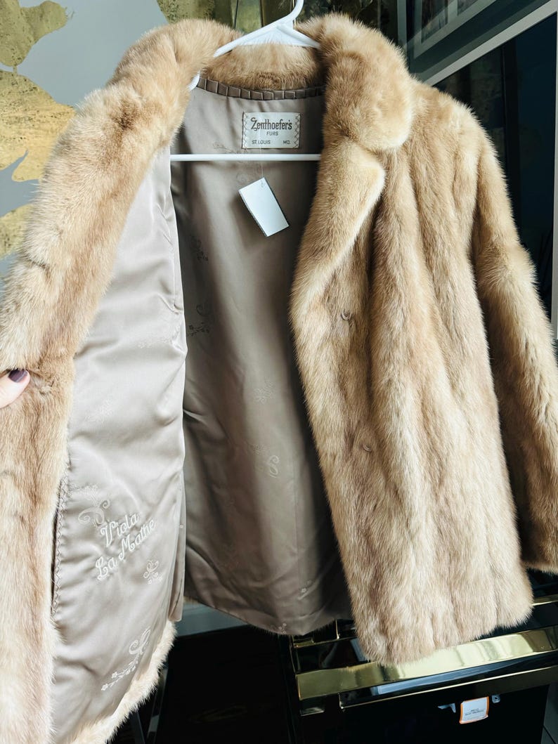 Gorgeous Fur Coat Medium - Etsy