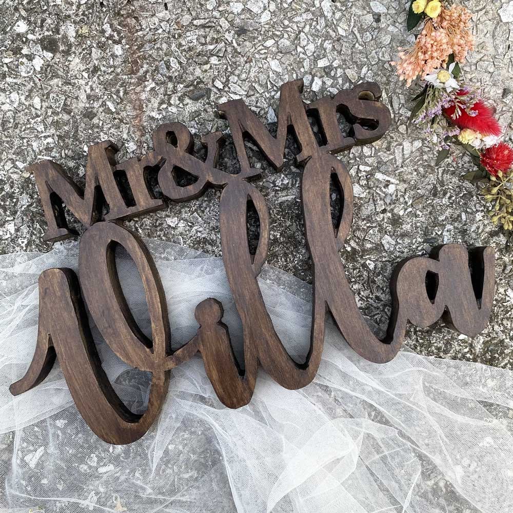 Custom Wooden Script / mr & Mrs Wooden Sign / Hand - Etsy