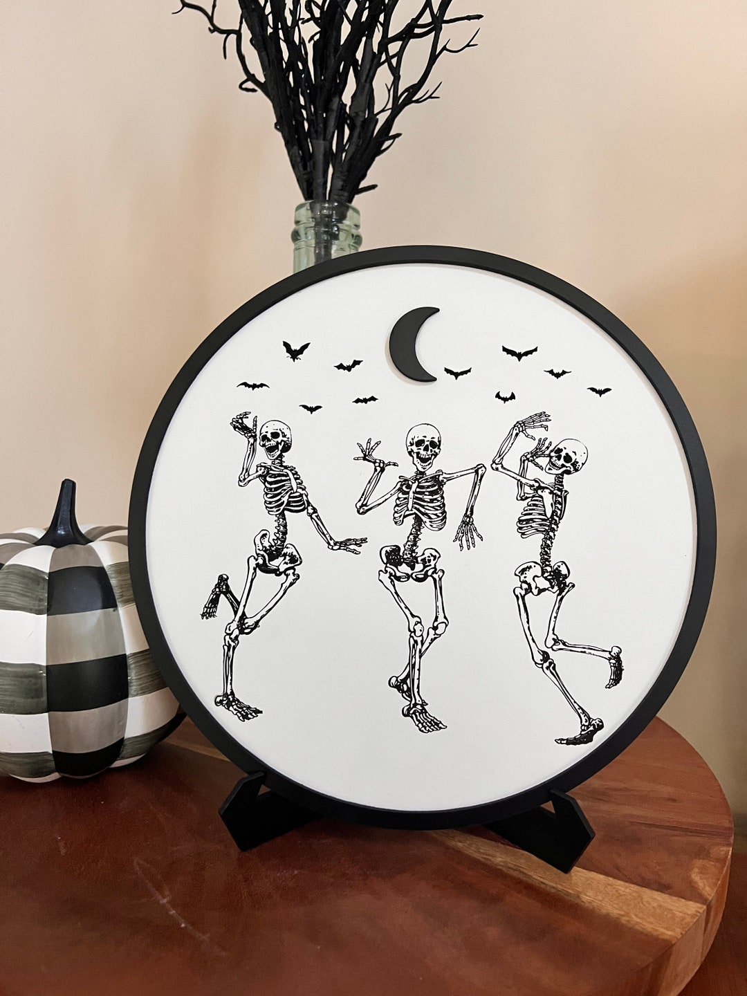 Dancing Skeletons, Skeleton Halloween Decor, Halloween Round, Halloween ...