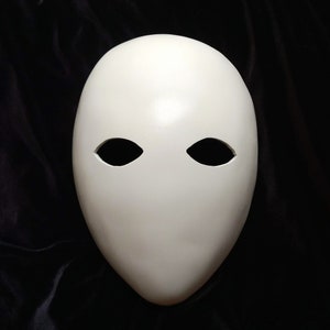 Featureless Mask