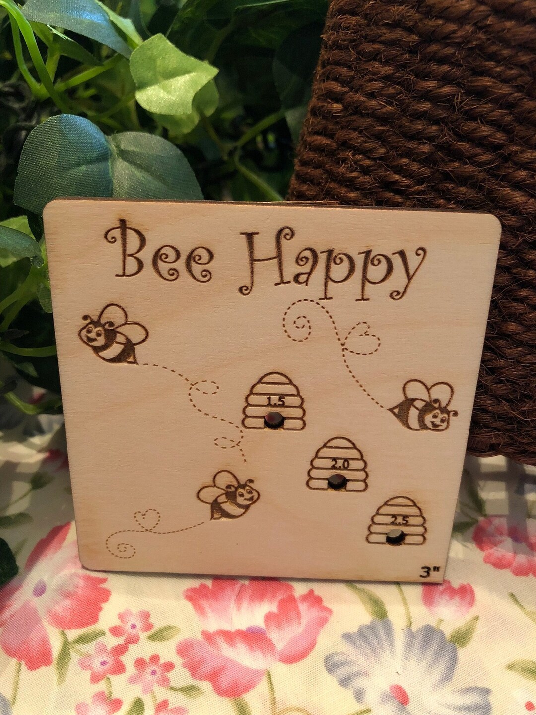 Bee Happy Corner Gauge - Etsy