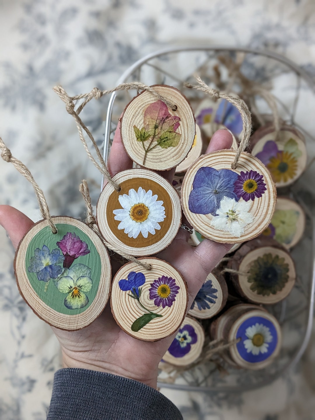 Pressed Flower Ornaments | Set of 6 Christmas Tree Holiday Ornaments - Etsy