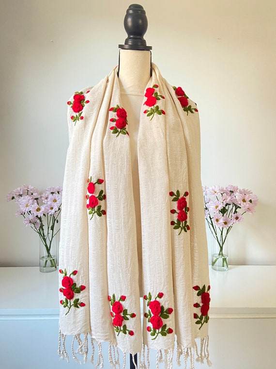 Red Roses Hand Embroidery Hand Woven Natural Cotton Shawl Etsy