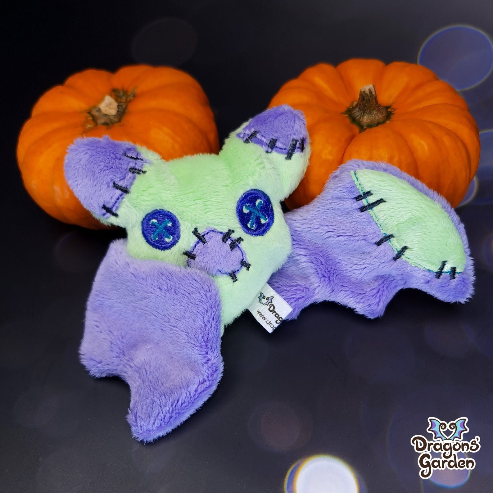 ITH Voodoo Batkin | 4x4 in the Hoop Embroidery Machine Pattern | With ...