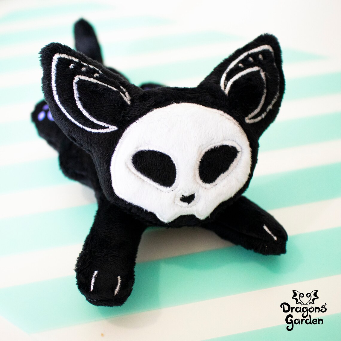 ITH Spooky Skeleton Cat | Cat Halloween Plushie Pattern in the Hoop ...
