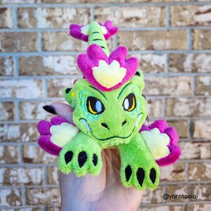 ITH Deinonychus Raptor Dinosaur Plush Embroidery Pattern | Adorable ...