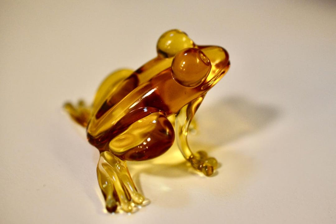 Vintage Small Amber Glass Frog Vintage Frog Small Glass Frog Collection ...
