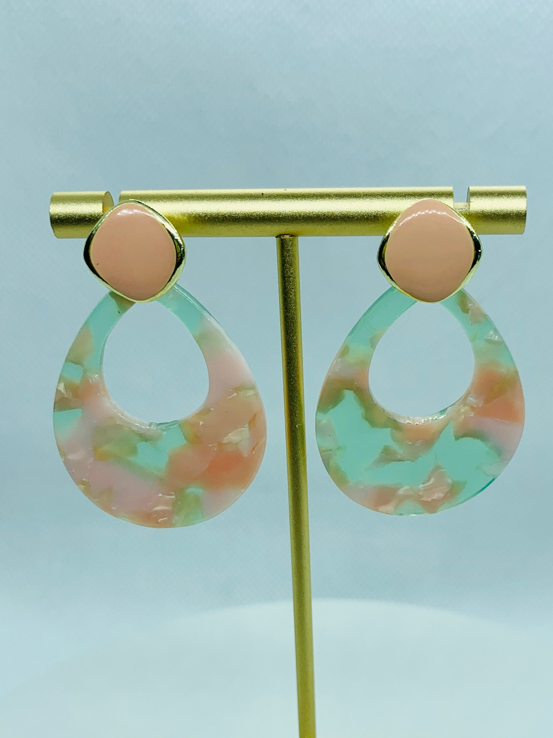 Vintage Lucite and Enamel Drop Chandelier Earrings - Etsy