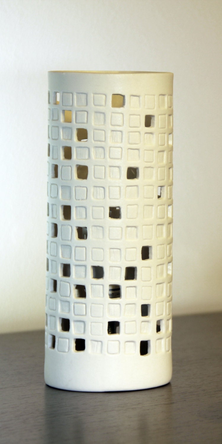 Cylinder-shaped Porcelain Lamp - Etsy