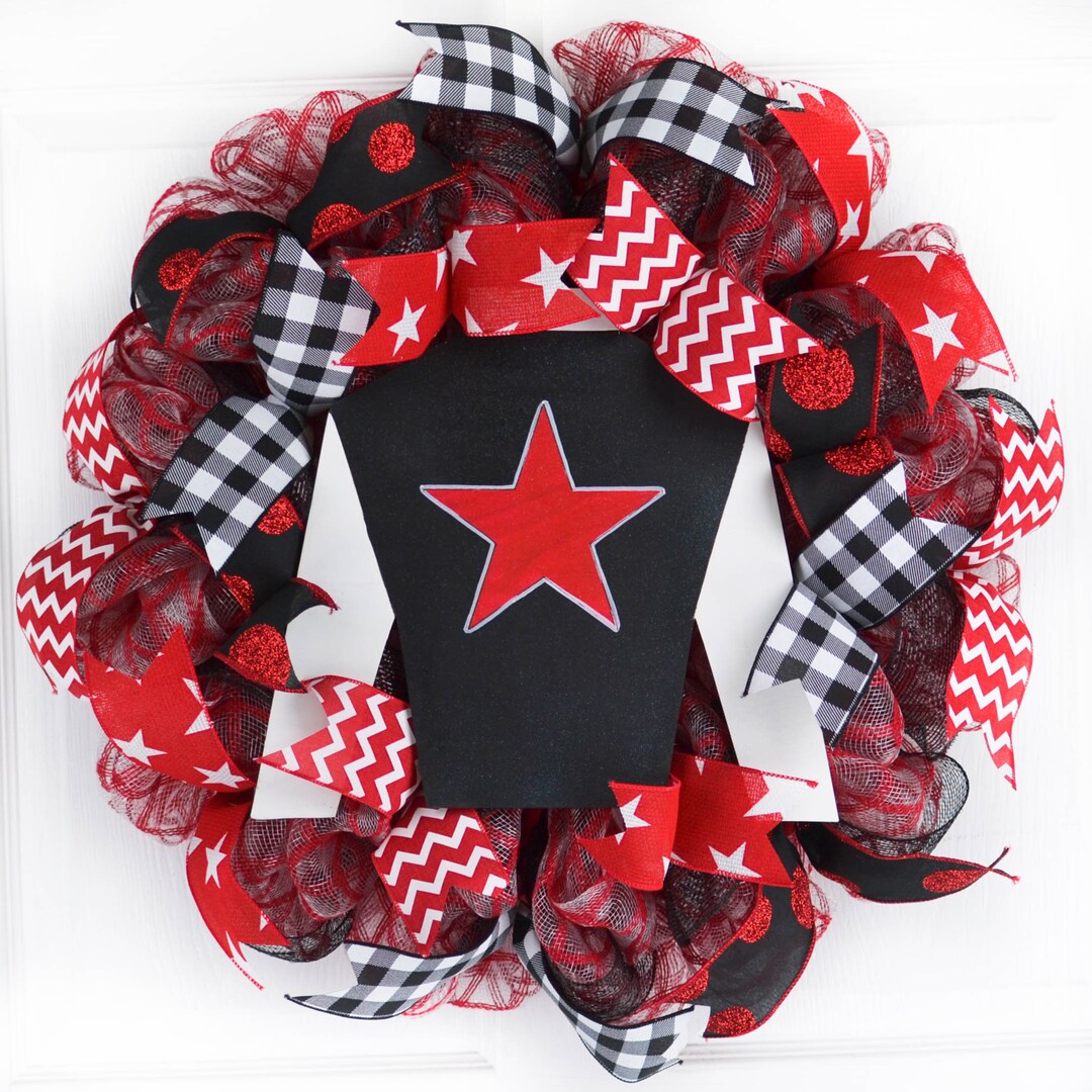 Kentucky Derby Party Wreath for Front Door, Jockey Silk Decorations for ...