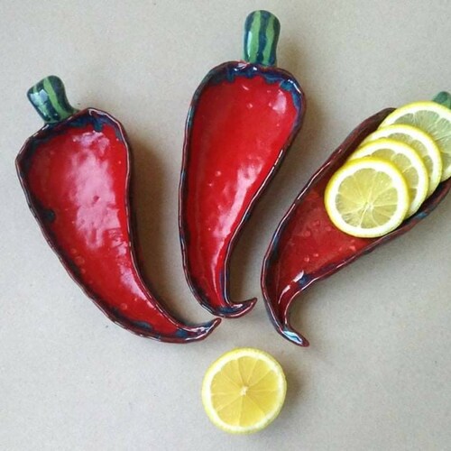 Chilli Pepper Serving Tray Pod Fruit Serving Tray Green & Red - Etsy