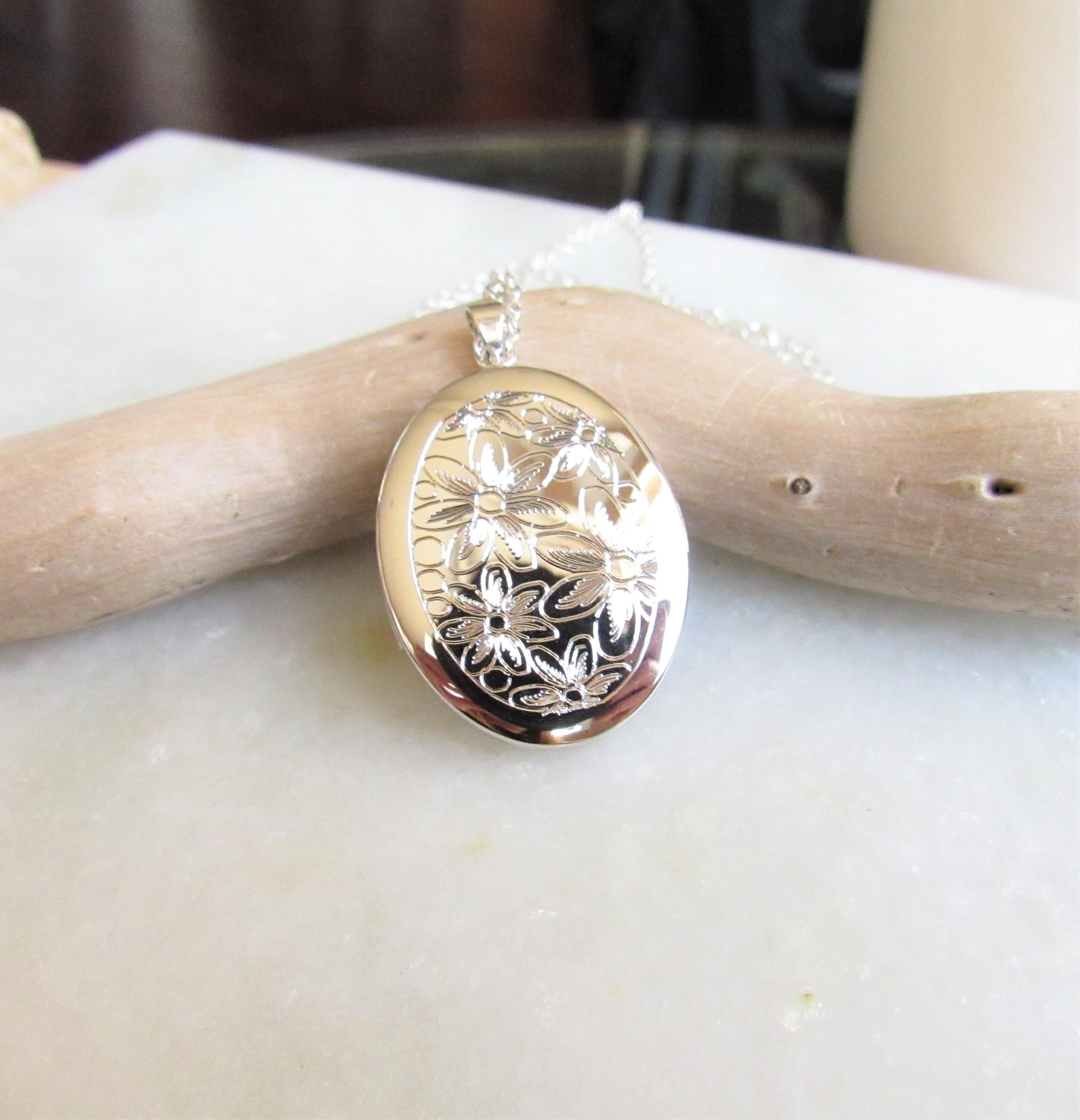 Sterling Silver Locket Necklace Personalized 32x20mm, Photo Necklace ...