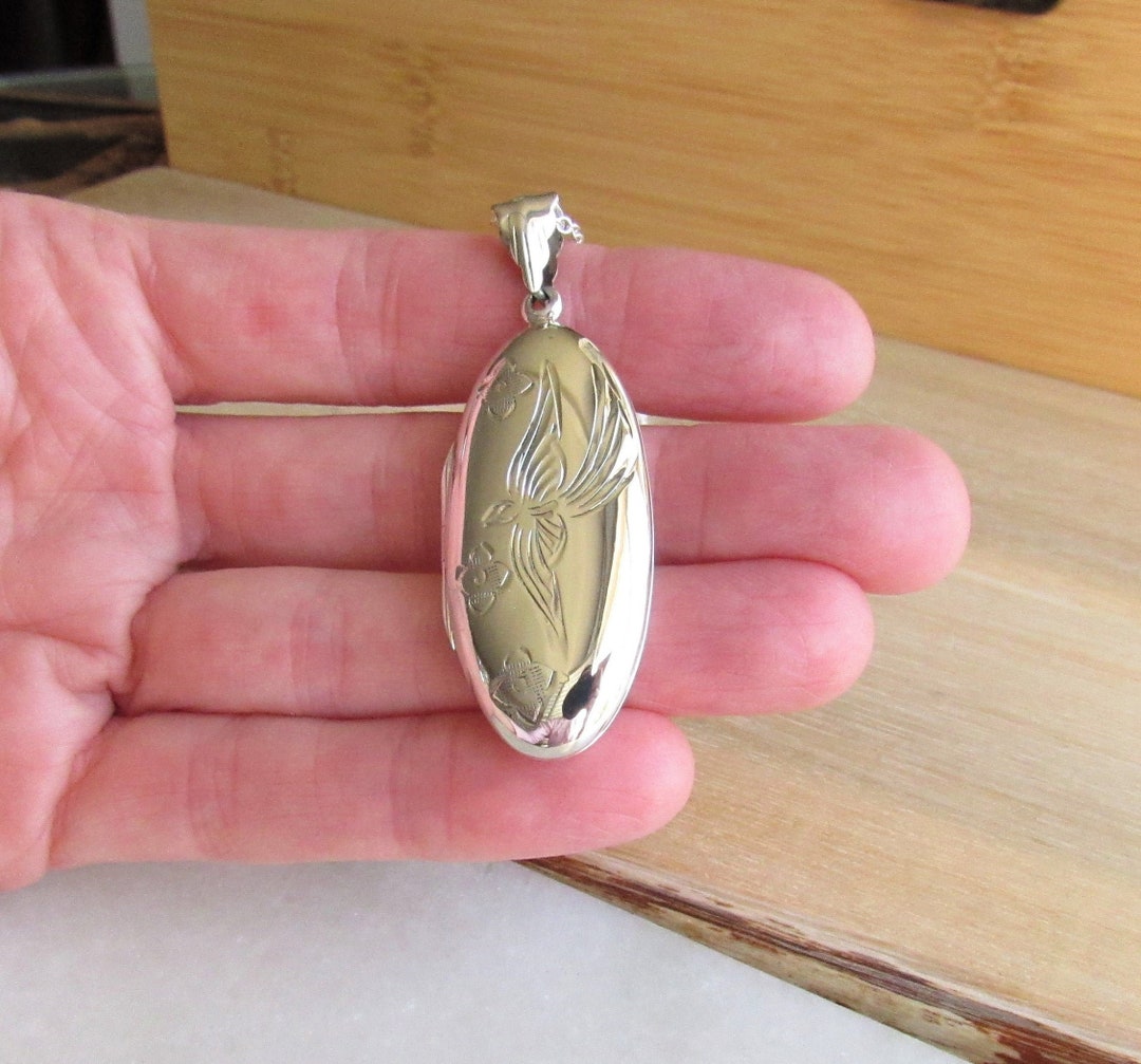 Personalized Silver Locket With Engraved Bird Custom Photo - Etsy