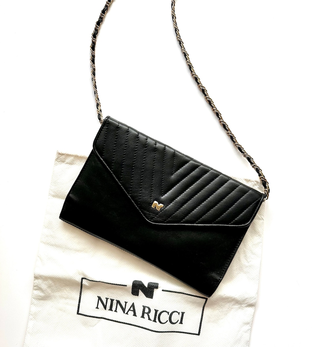 Vintage Nina Ricci Quilted Leatherl Purse // Black Crossbody Gold Chain ...