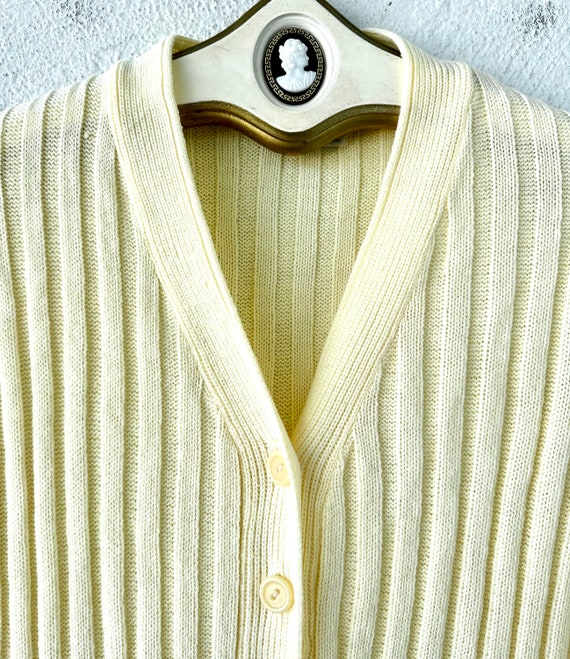 Vintage 1970s Boho Cardigan Ribbed Sweater // 70s Whi… - Gem