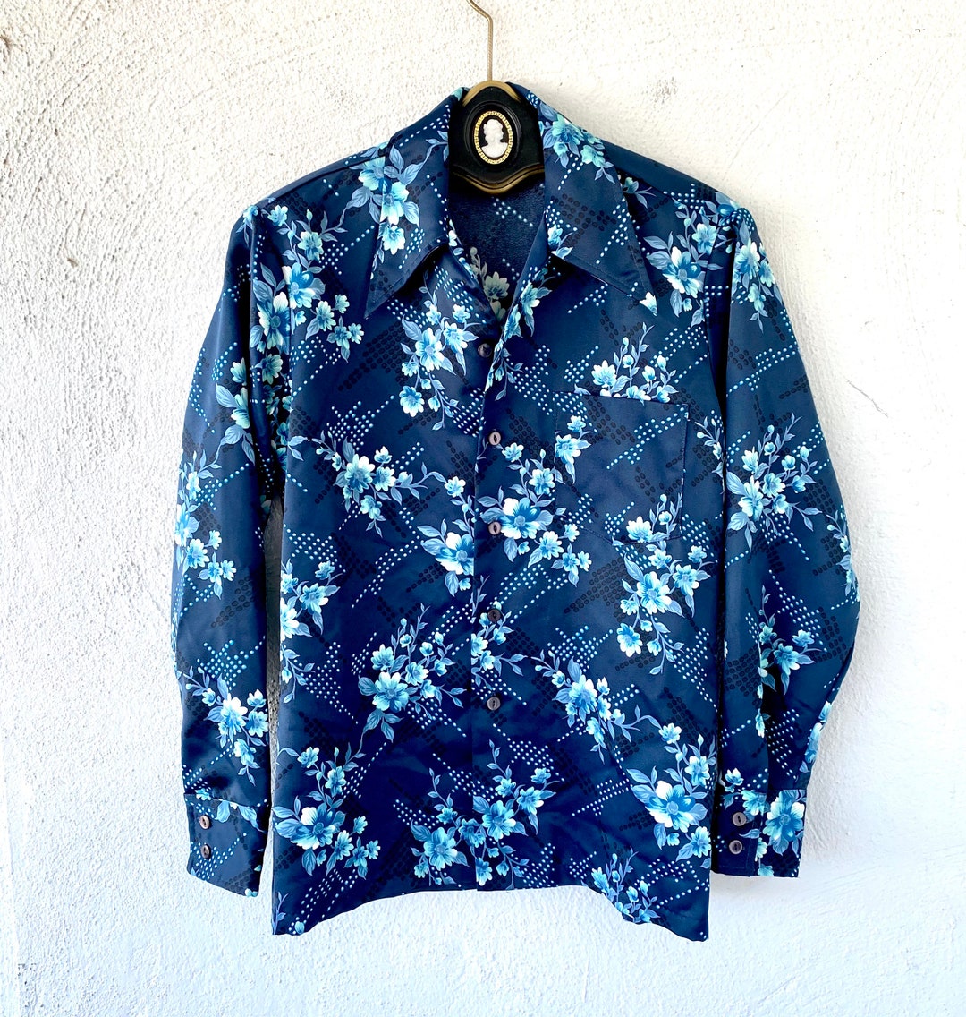 Vintage 70s Dagger Collar Disco Shirt Blue Butterfly Large Collar ...
