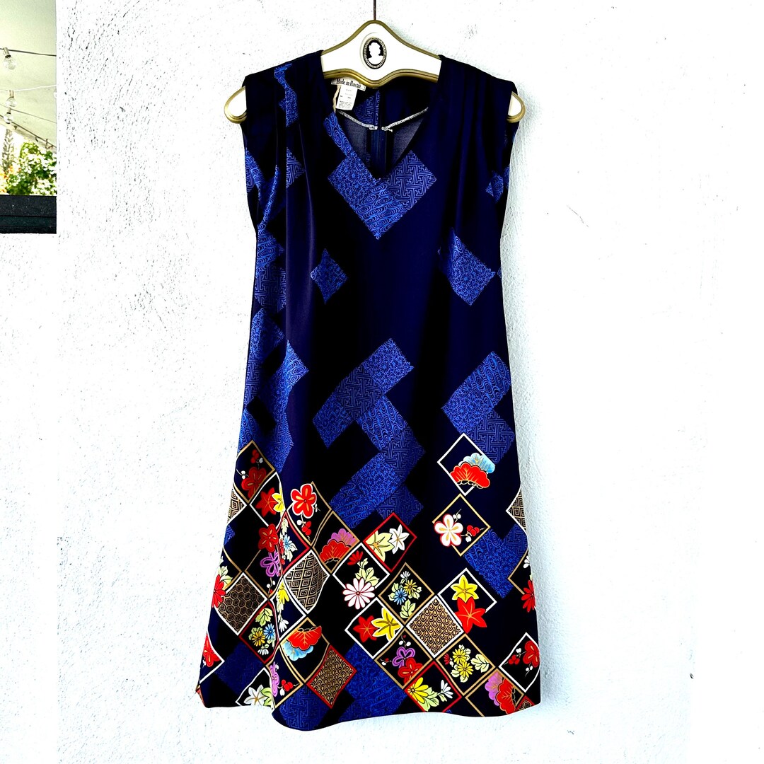 Vintage 70s Hawaiian Muumuu Japanese Cherry Blossom Floral 1970s Hawaii ...