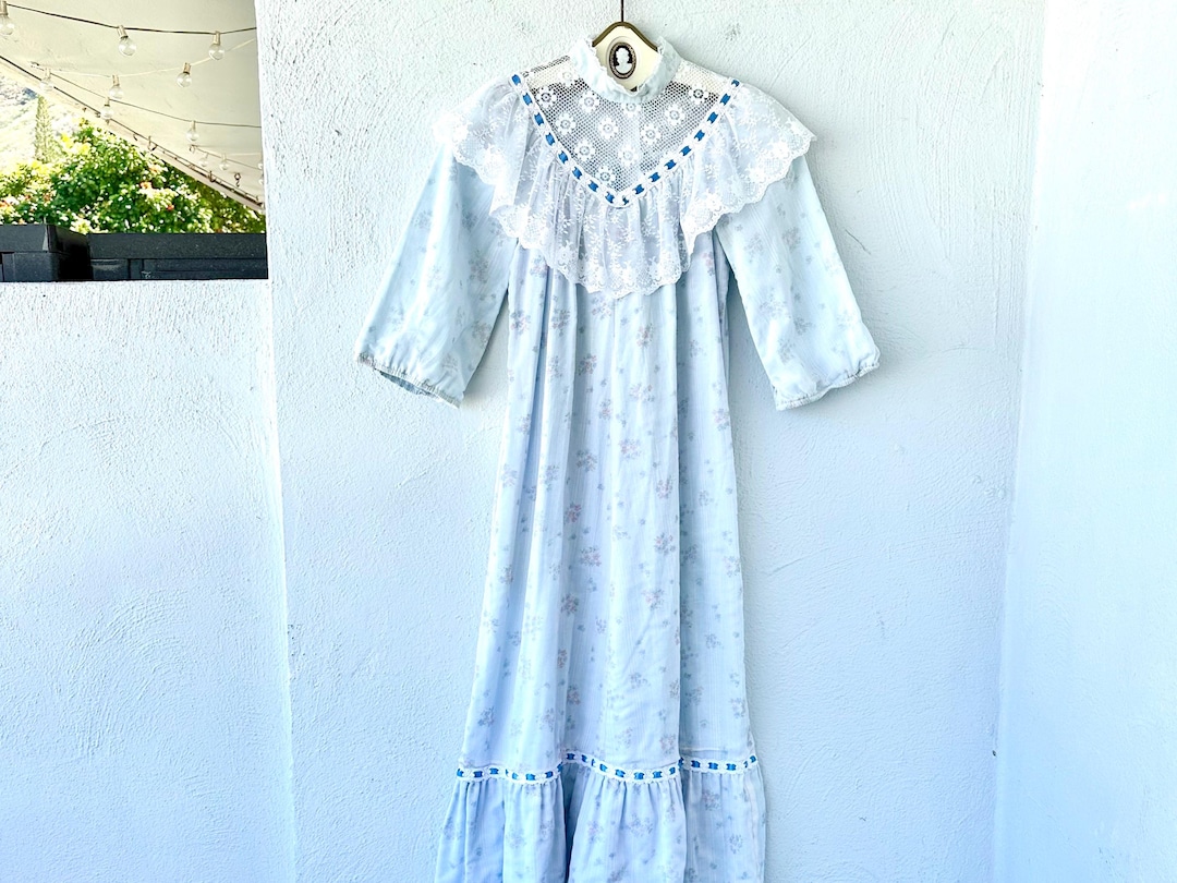 Vintage 70s 80s Hawaii Lace Collar Muumuu Victorian Revival Dress ...