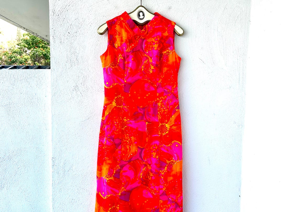 Vintage Hawaiian Barkcloth Dress, 60s Neon Floral Muumuu - Etsy