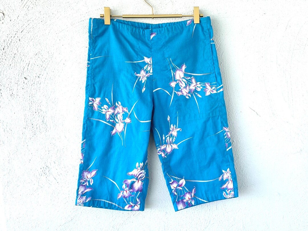 Vintage 70s Hawaiian Surf Shorts: Paradise Found Floral Cotton - Etsy