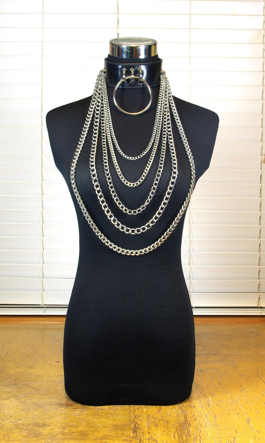 Killstar "deeply Destroyed" Vinyl and Metal Chain Choker With Big O ...