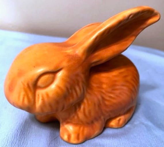 RARE Large Wade CROUCHING RABBIT | Etsy