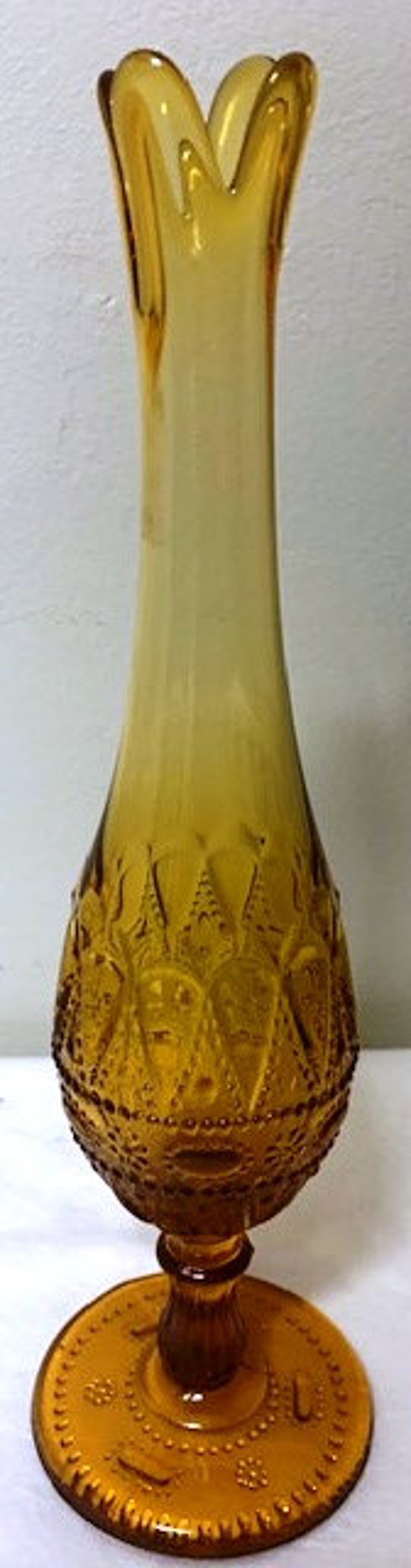 Vintage Kemple Wheaton Stretch Bud Vase - Lace and Dewdrop - Honey ...