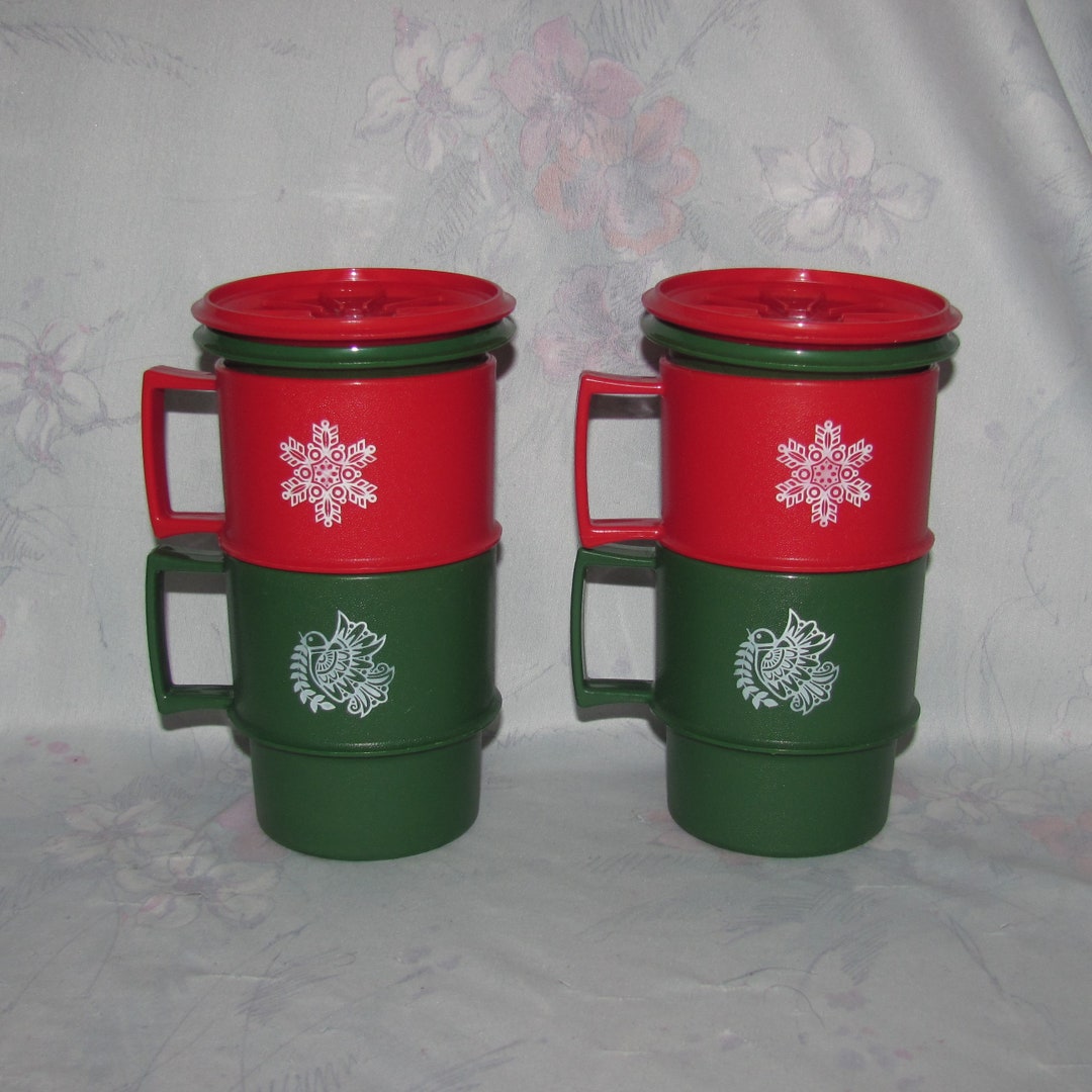 Vintage Tupperware Christmas Mug Set 4 Red Green Plastic - Etsy