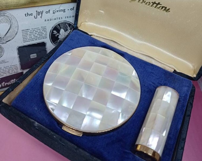Mother of Pearl Luxury Set. Powder Compact & Lipstick Case. in Original ...